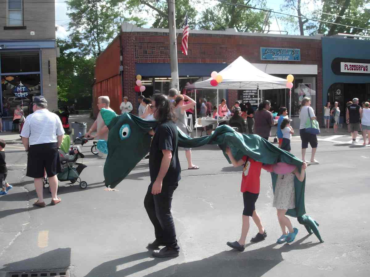 Residencies | Caravan Puppets